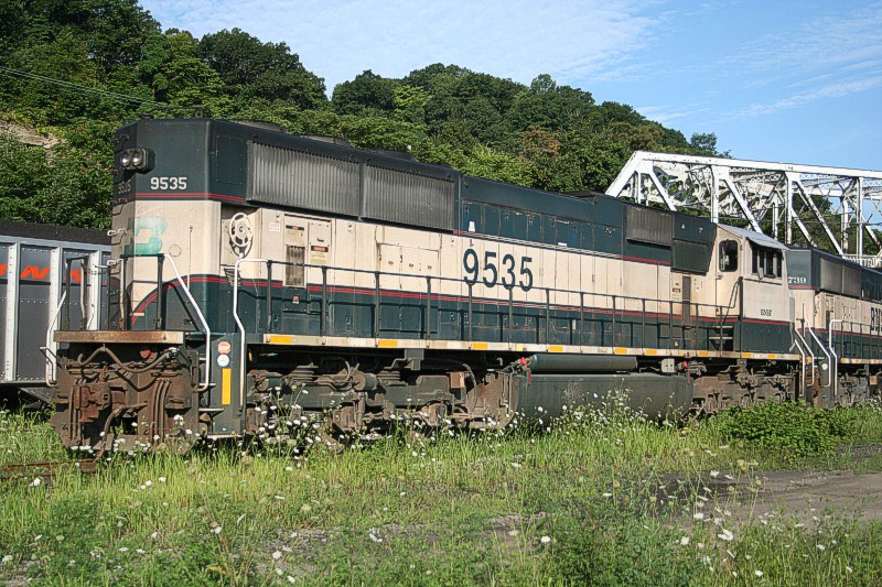 BNSF 9535